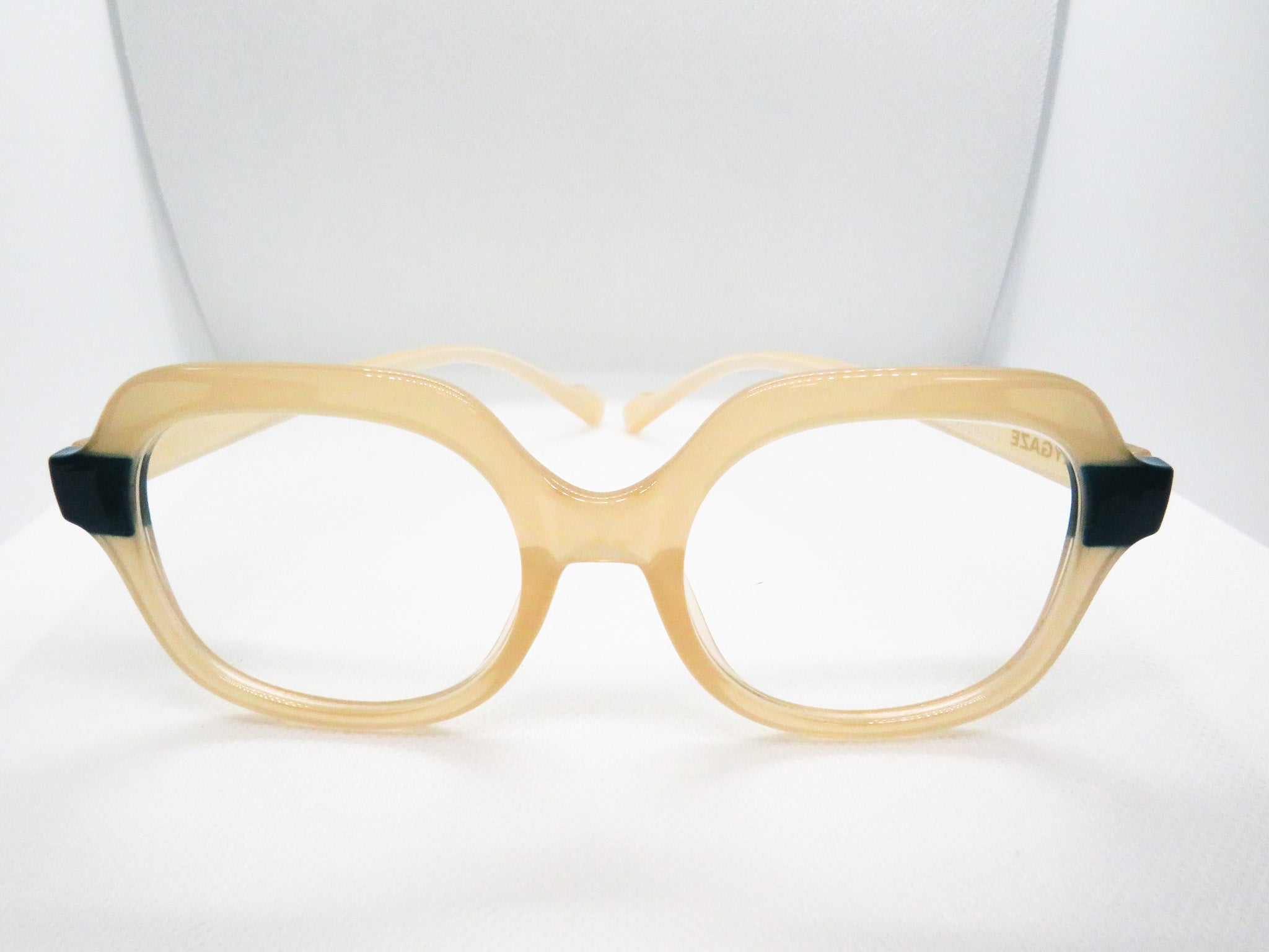 Pink and Navy Round Frame – EVERYGAZE